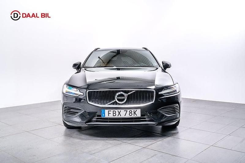 Begagnad 2020 Volvo V60 Performance 253 HK Kombi – Stockholm (Företag ...
