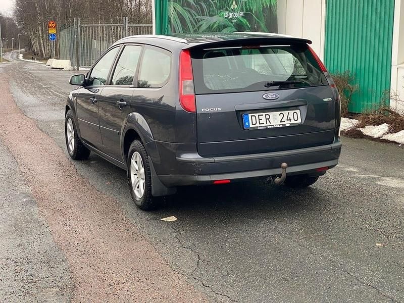 Begagnad 2007 Ford Focus 125 HK Kombi – 43645 Askim (Företag) – 17 900 ...