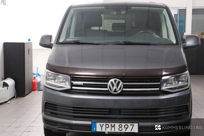 VW Multivan begagnad - 70 till salu - AutoUncle