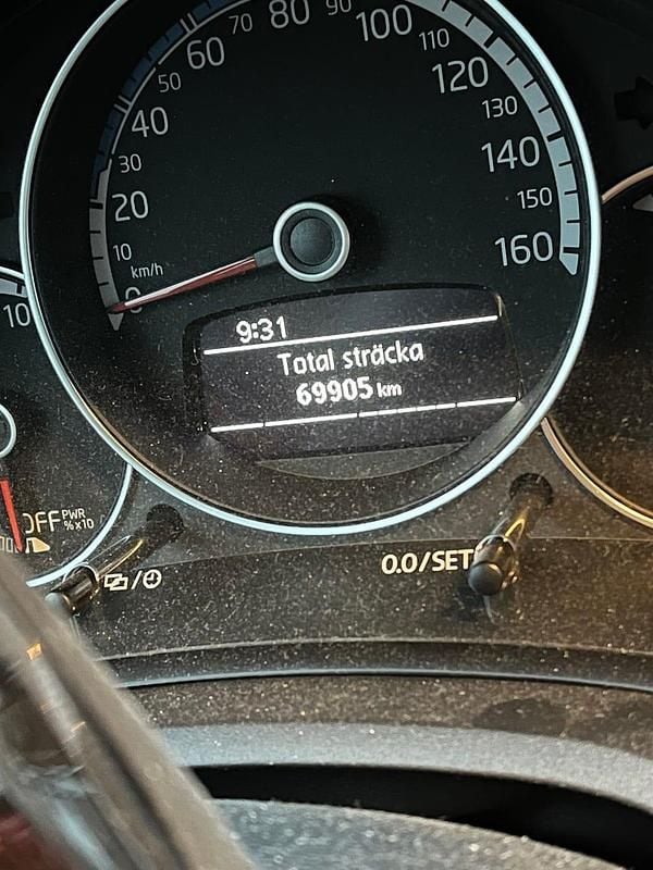 Begagnad 2020 VW e-up! 83 HK Halvkombi – 58599 Linköping (Företag ...