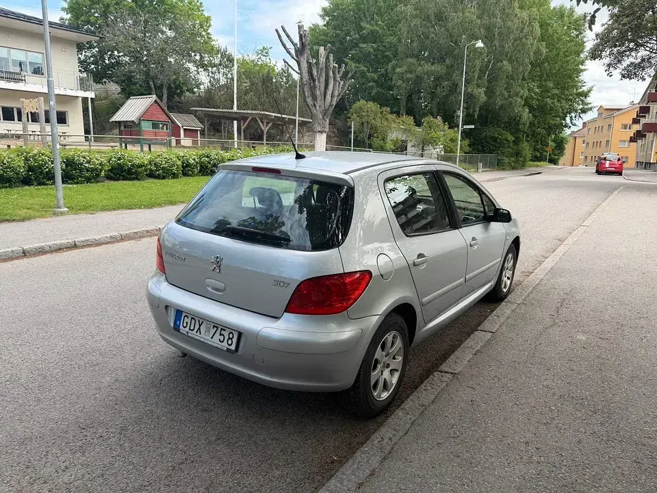 Begagnad Peugeot 307 109 HK (2006) i Norrköping - 19 500 kr | AutoUncle