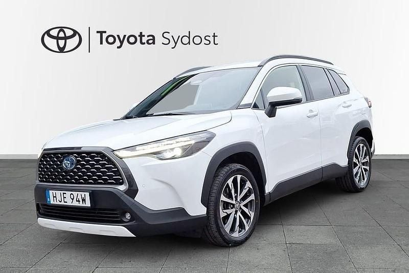 Begagnad 2022 Toyota Corolla Cross 200 HK SUV – 37145 Karlskrona ...