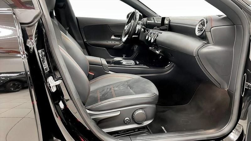 Begagnad 2023 Mercedes CLA250 Shooting Brake AMG line 160 HK Kombi ...