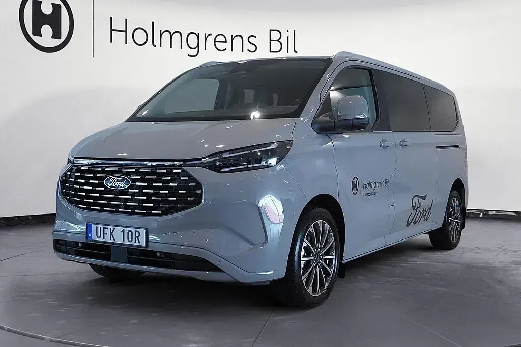 Begagnad Ford Transit Custom Titanium X 118 HK (2026) i , VÄXJÖ - 737 ...