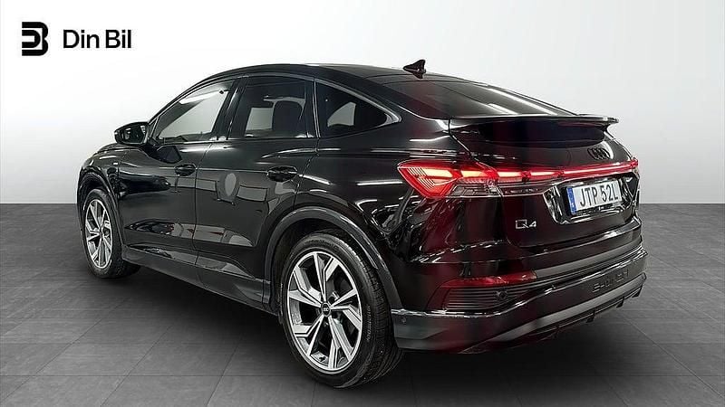 Begagnad 2023 Audi Q4 Sportback e-tron S-Line 299 HK SUV – Gävleborg ...