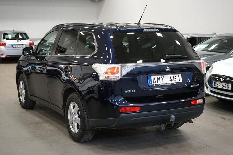 Begagnad 2012 Mitsubishi Outlander 150 HK SUV – Stockholm (Företag ...