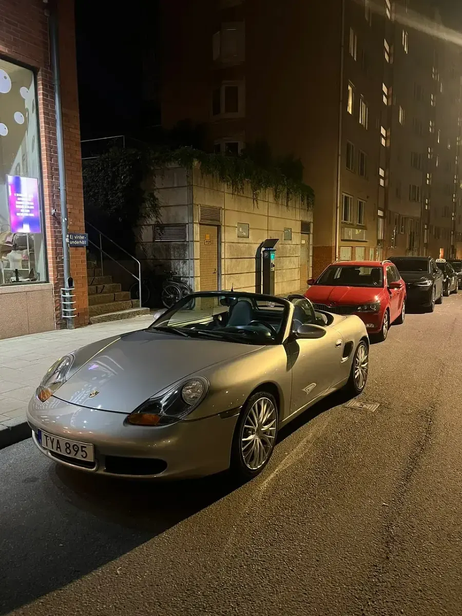 Begagnad Porsche Boxster 204 HK (1999) i Solna - 199 999 kr | AutoUncle
