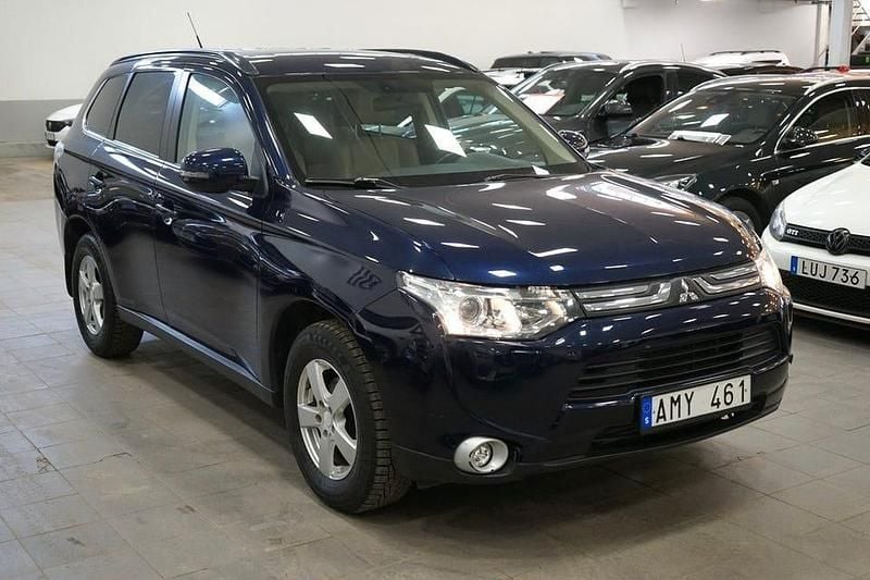 Begagnad 2012 Mitsubishi Outlander 150 HK SUV – Stockholm (Företag ...