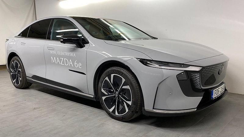 Ny Mazda 6e Takumi-Line 258 HK (2025) i Stockholm - 422 900 kr | AutoUncle