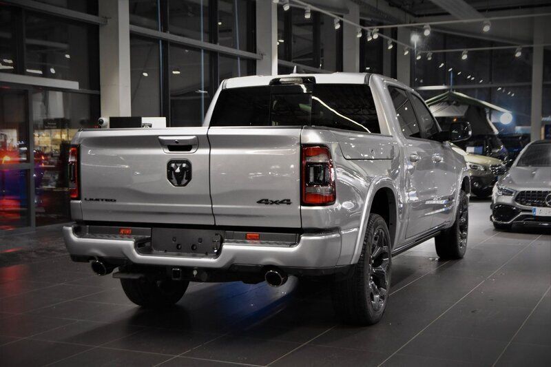 Begagnad 2024 Dodge Ram 5.7 CNG_Hybrid 402 HK (1 198 750 kr) | 43248 ...