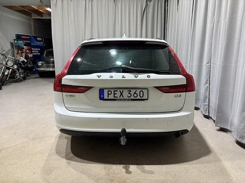 Begagnad 2017 Volvo V90 Kinetic 150 HK Kombi – Västmanland (Företag ...