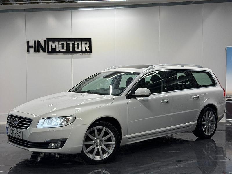 Begagnad 2015 Volvo V70 Summum 181 HK Kombi – 75473 Uppsala (Företag ...