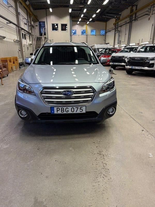 Begagnad 2016 Subaru Outback 175 HK Kombi – Norrbotten (Företag) – 215 ...