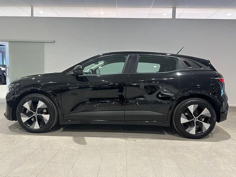 Begagnad 2022 Renault Mégane IV Equilibre 132 HK Halvkombi – Skåne ...