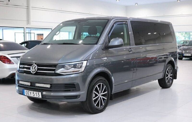 VW Multivan begagnad - 89 till salu - AutoUncle