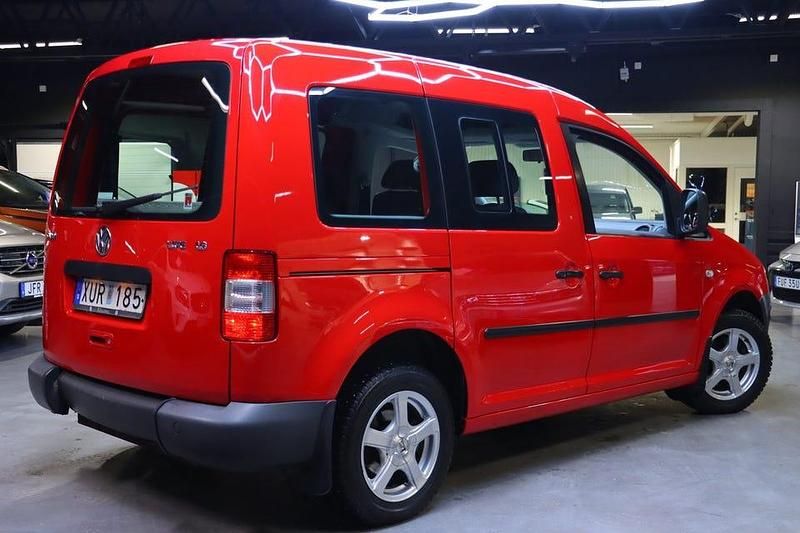 Begagnad 2006 VW Caddy Life 102 HK Minibuss – 64541 Gesällvägen ...