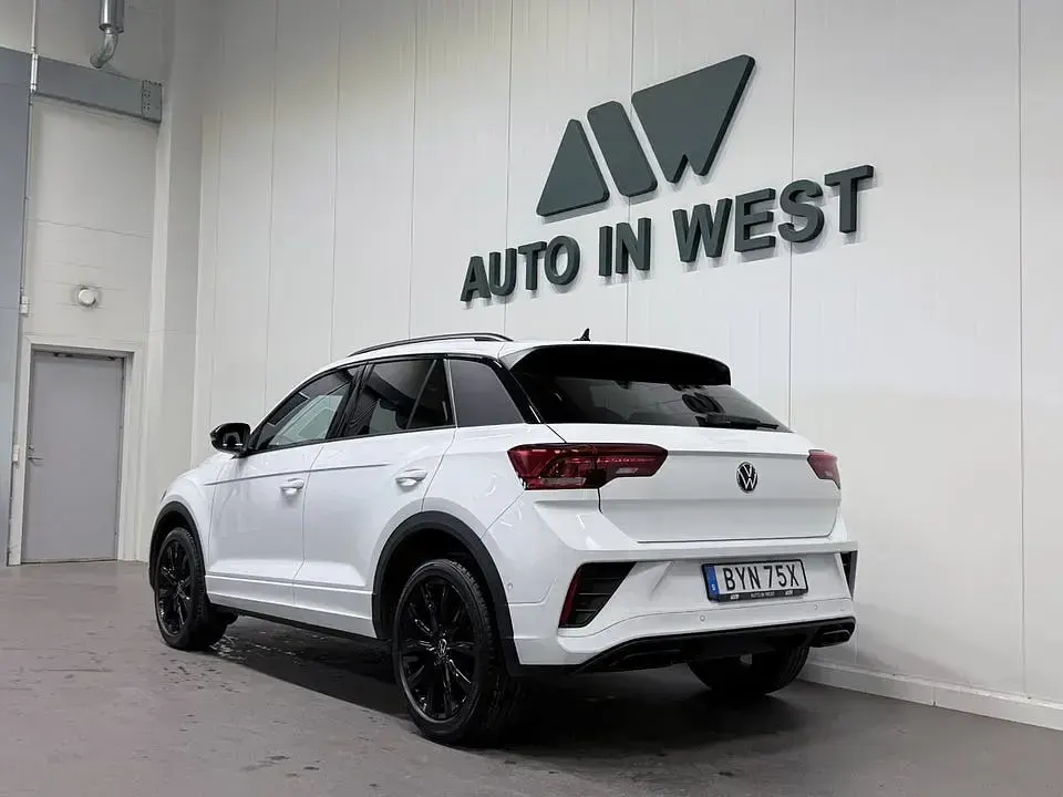Begagnad VW T-Roc R-line 150 HK (2024) i Stormgatan , Borås - 289 900 ...