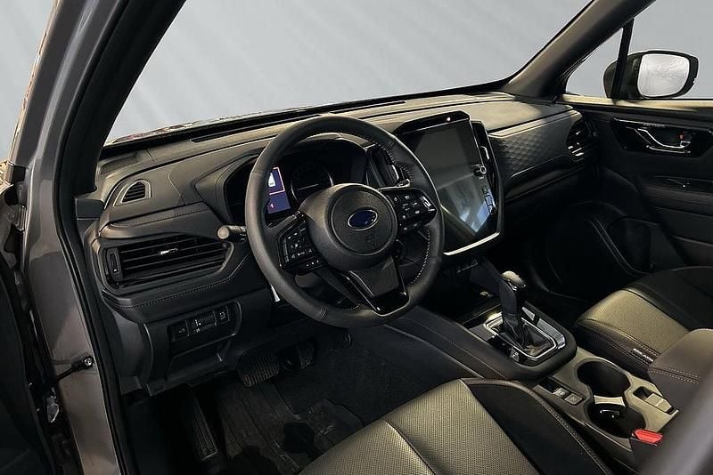 Begagnad 2024 Subaru Forester 136 HK SUV – Västernorrland (Företag ...