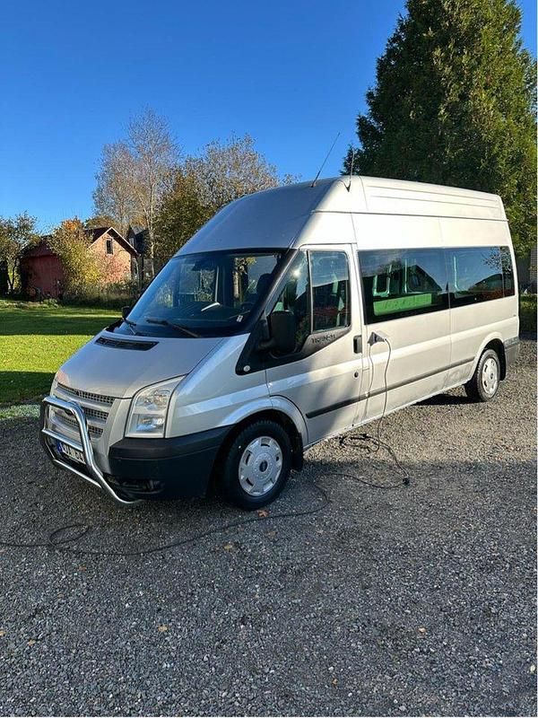 Begagnad 2012 Ford Transit Trend 140 HK Kombi – Värmland (Privat) – 55 ...