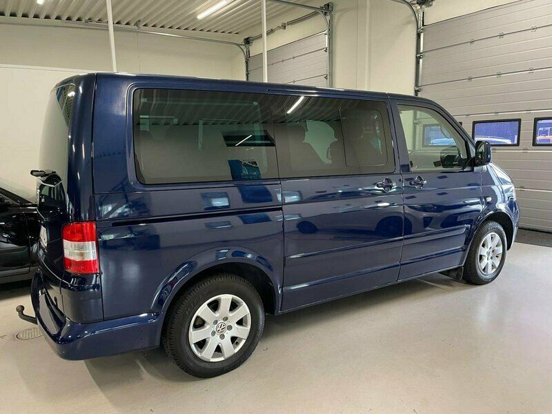 VW Multivan begagnad - 151 till salu - AutoUncle