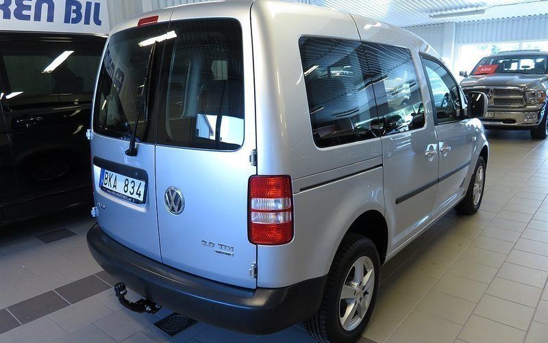 Caddy Maxi Life - Köp begagnad VW Caddy Maxi Life - 56 billiga bilar ...