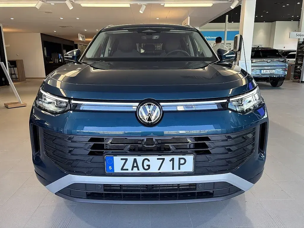 Ny VW Tayron Edition 204 HK (2026) i ÅKERSBERGA - 2 661 kr | AutoUncle