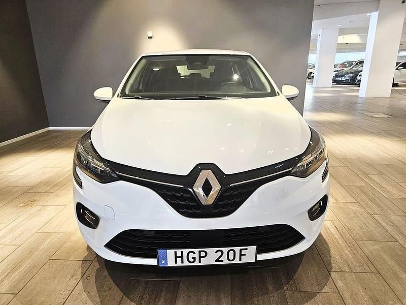 Begagnad 2022 Renault Clio V Zen 141 HK Halvkombi – Kronoberg (Företag ...