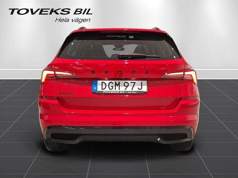 Begagnad 2023 Skoda Kamiq Monte Carlo 110 HK SUV – 46138 Kardanvägen ...