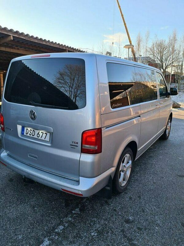 VW Multivan begagnad - 153 till salu - AutoUncle