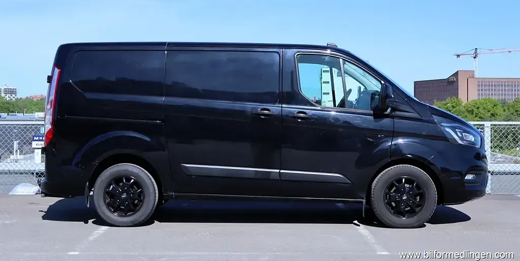 Begagnad Ford Transit Custom S 131 HK (2020) i HÄGERSTEN - 214 500 kr ...