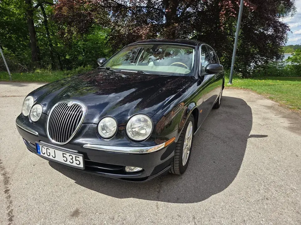 Begagnad Jaguar S-Type S 298 HK (2004) i Lidingö - 85 000 kr | AutoUncle