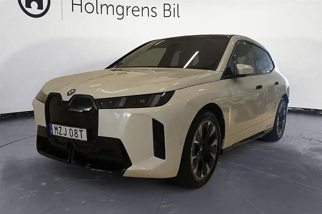Ny BMW iX Efficient Dynamics 544 HK (2026) i , SKÖVDE - 1 070 400 kr ...