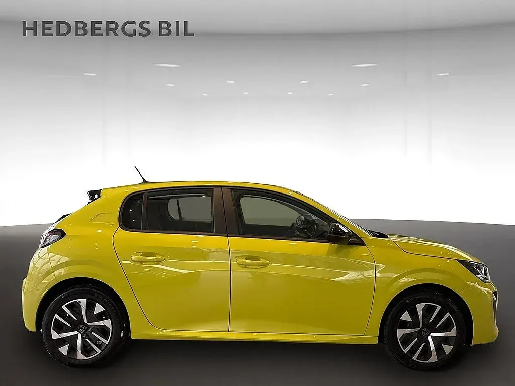 Ny Peugeot e-208 GTi (2026) i , MALMÖ - 369 900 kr | AutoUncle