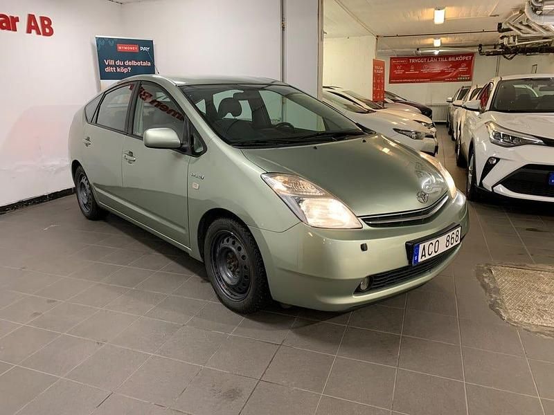 Begagnad 2007 Toyota Prius 112 HK Halvkombi – 12744 Fjärdholmsgränd ...