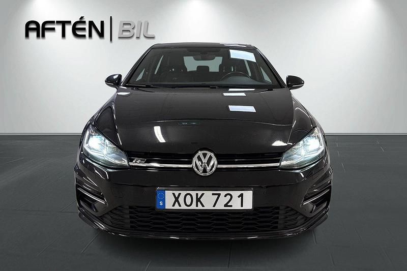 Begagnad 2017 VW Golf VII R-line 150 HK Halvkombi – 184 40 ÅKERSBERGA ...