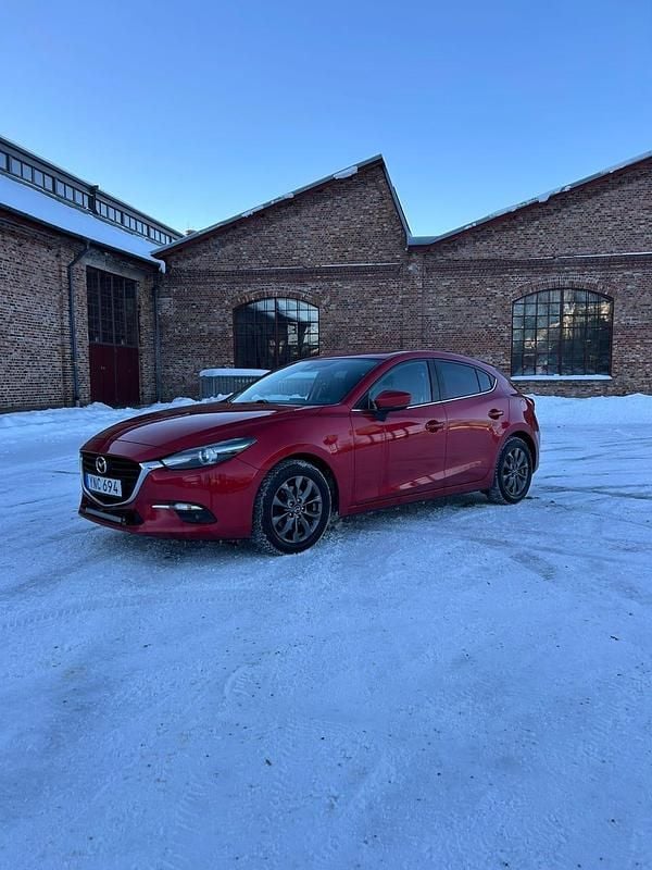 Begagnad 2018 Mazda 3 Inclusive 165 HK Halvkombi – 50761 Borås (Företag ...