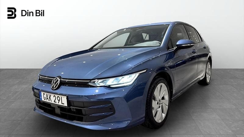 Begagnad 2024 VW Golf VIII Edition 150 HK Halvkombi – 18730 Täby ...