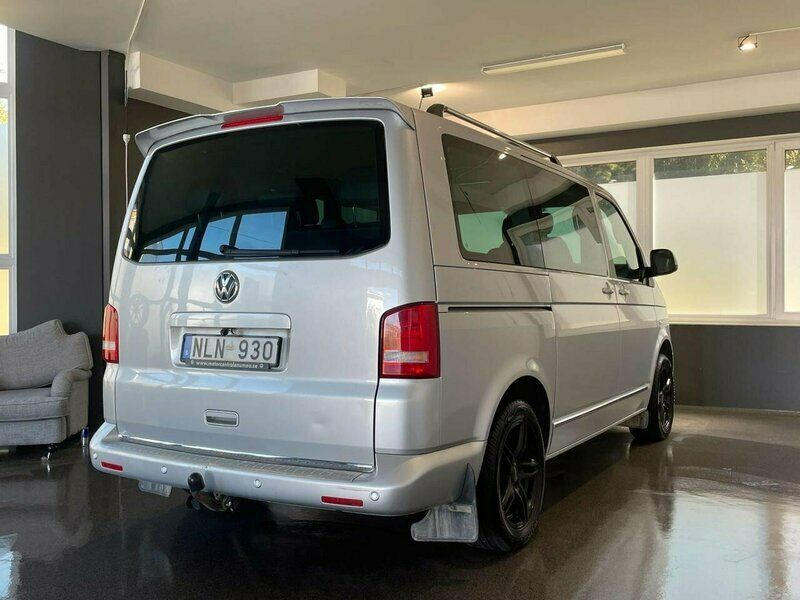 VW Multivan begagnad - 164 till salu - AutoUncle