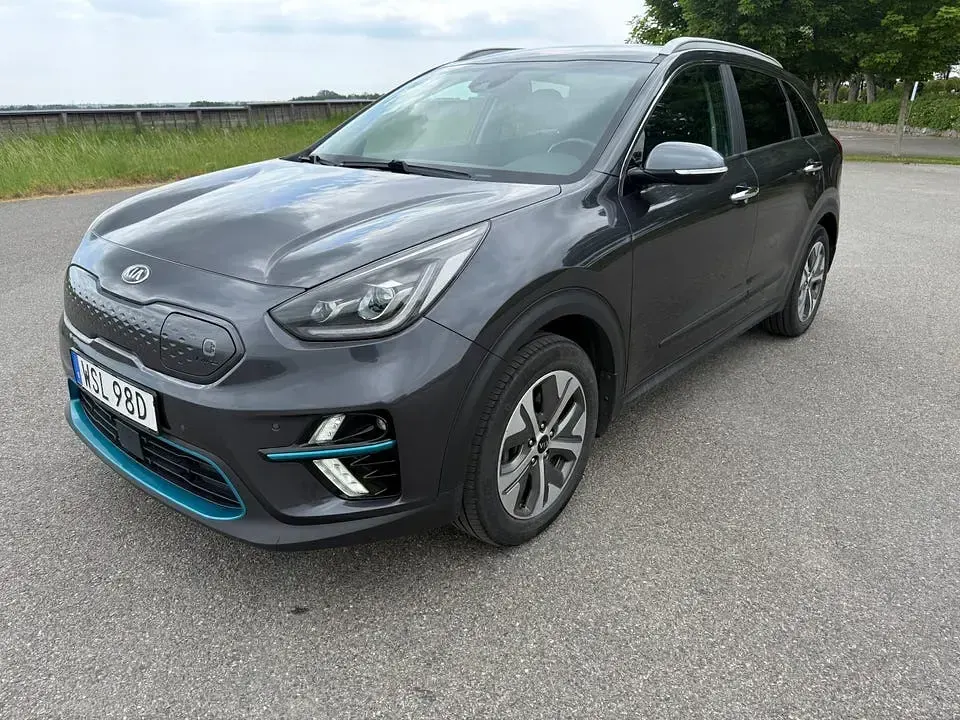 Begagnad Kia e-Niro 204 HK (2019) i Ystad - 155 000 kr | AutoUncle