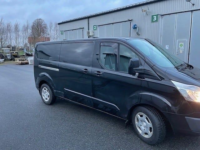 Begagnad 2013 Ford Transit Custom 125 HK Van – 44193 Alingsås (Företag ...