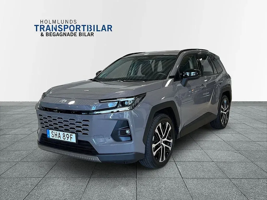Ny Toyota RAV4 Hybrid Executive 143 HK (2026) i , AVESTA-KRYLBO - 555 ...