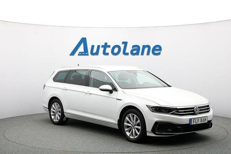 Begagnad 2021 VW Passat GTE 218 HK Kombi – Västra Götaland (Företag ...