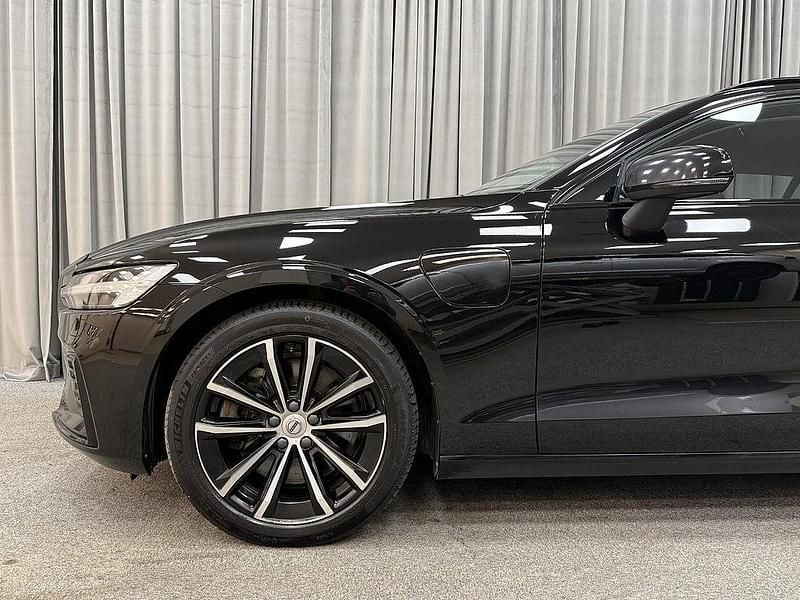 Begagnad 2022 Volvo V60 Plus 253 HK Kombi – Uppsala (Företag) – 319 900 ...