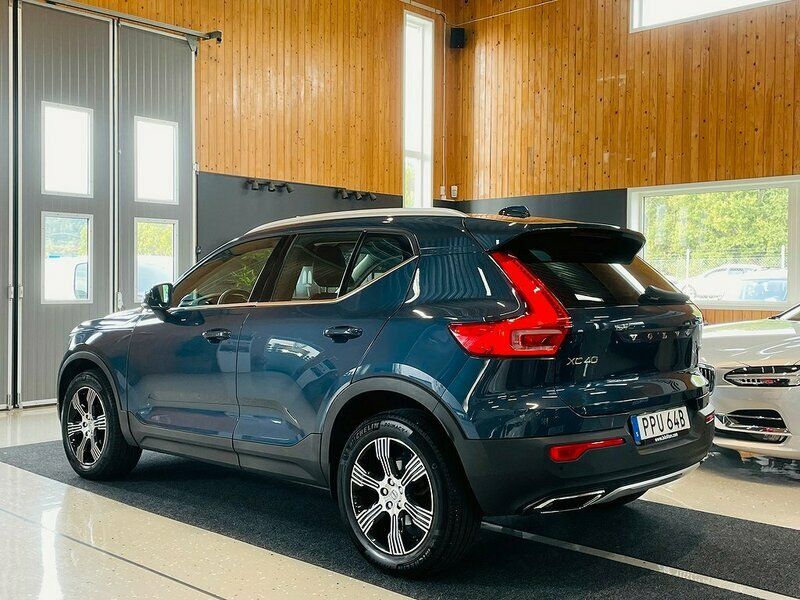 Volvo XC40 begagnad - 729 till salu - AutoUncle