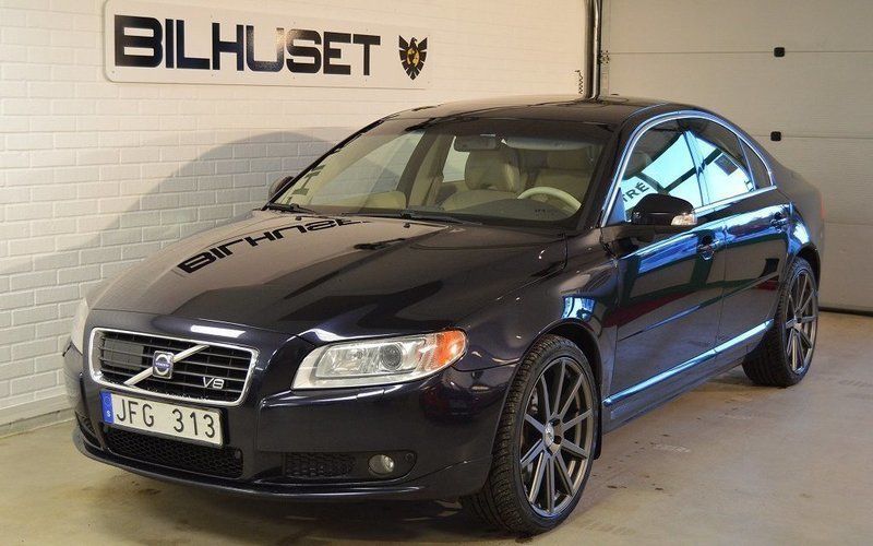 Såld Volvo S80 V8 AWD Executive Fu., begagnad 2007, 16.400 mil i Farsta