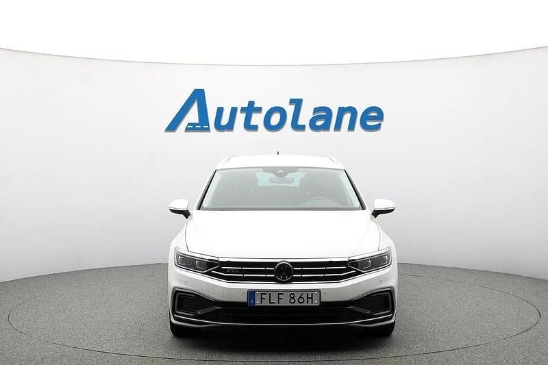 Begagnad 2021 VW Passat GTE 218 HK Kombi – Västra Götaland (Företag ...