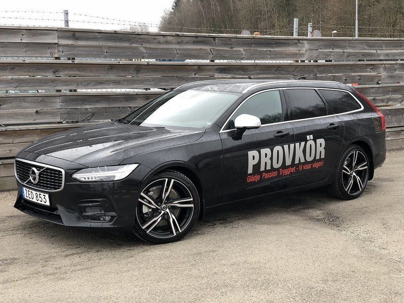 Såld Volvo V90 D3 AWD R-Design (DE., begagnad 2018, 1.000 mil i BORÅS