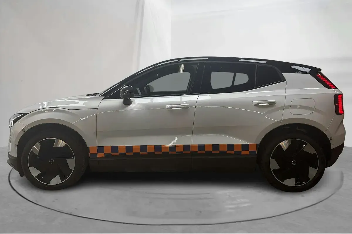 Begagnad Volvo EX30 Performance 272 HK (2025) i Sundsvall - 465 000 kr ...