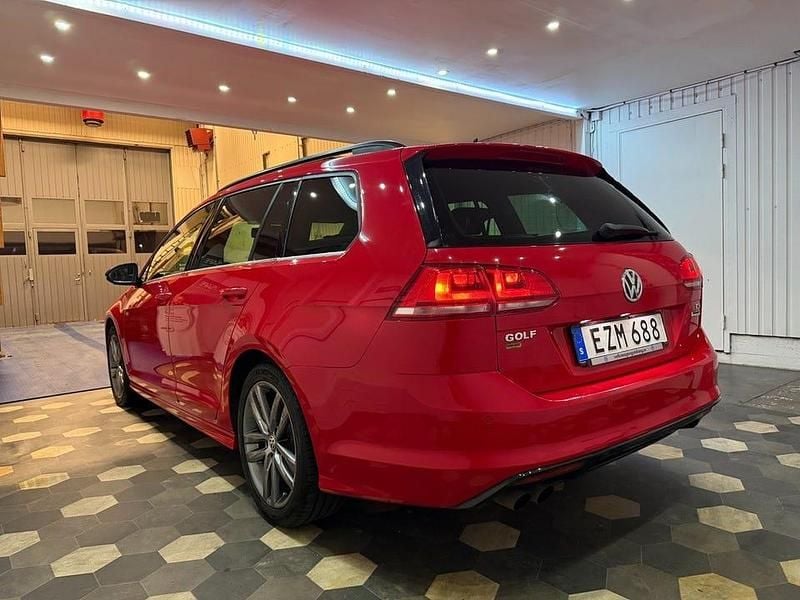 Begagnad 2015 VW Golf VII R-line 140 HK Kombi – Västra Götaland ...