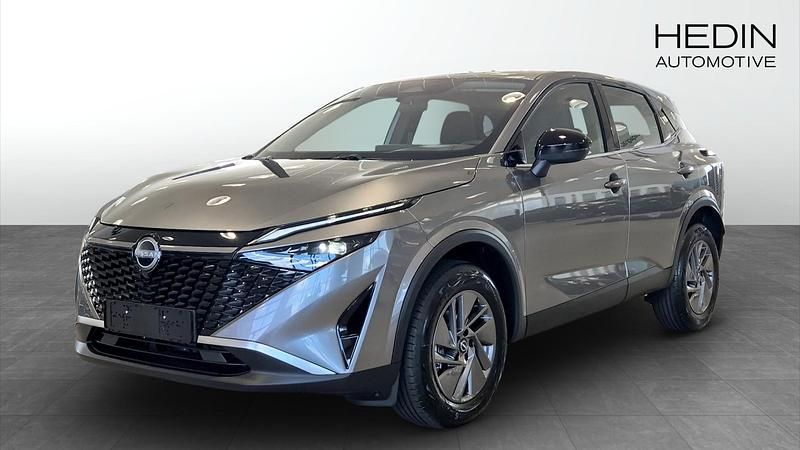 Ny 2025 Nissan Qashqai Acenta 158 HK SUV – 43439 Hedebrovägen ...